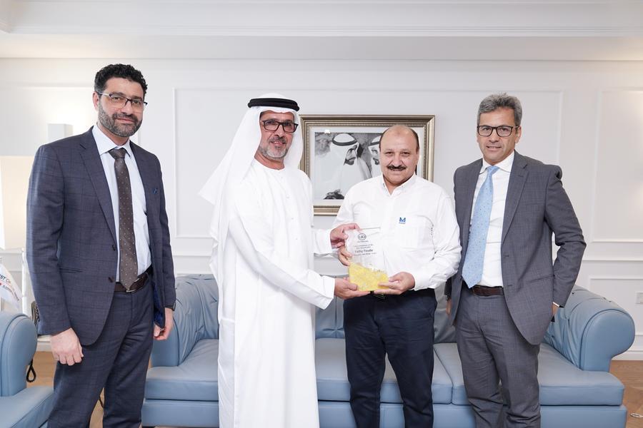 Al Masaood CV&E recognised as top UD Trucks dealer in MEENA region