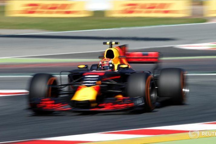 Perez fastest as Alonso splits the Red Bulls in F1 practice