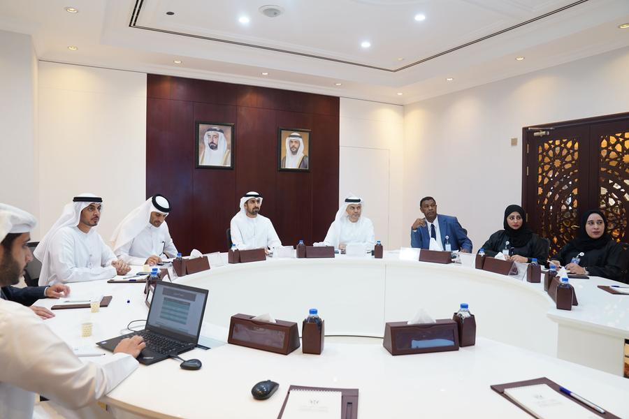 ‘Ruwad’ discusses investments development in Sharjah