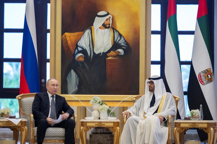 Putin meets with UAE, Saudi leaders to discuss ‘cooperation’