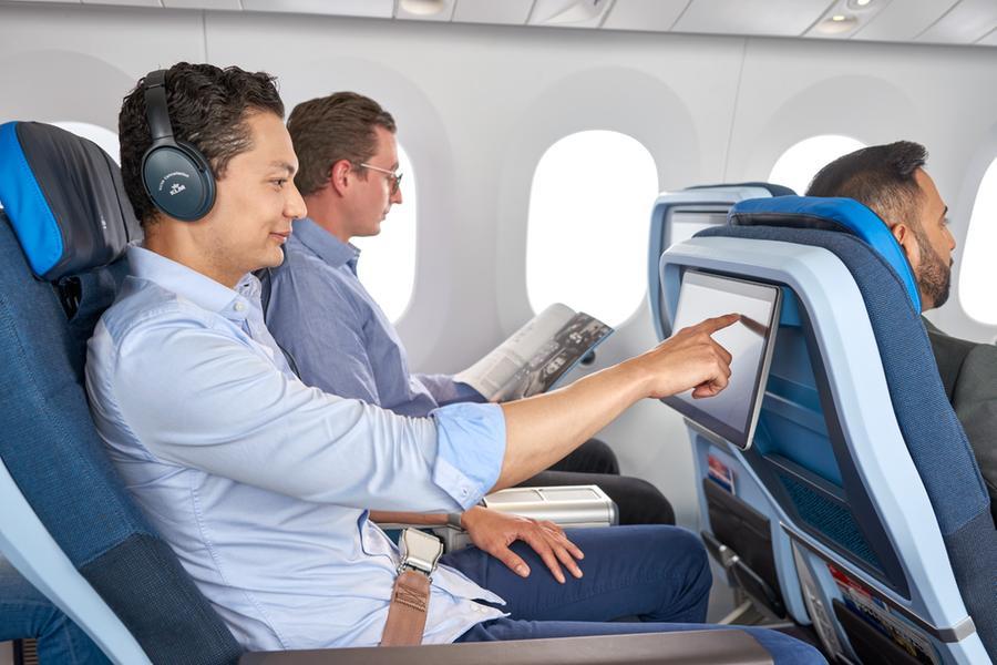 KLM unveils new cabin class: Premium Comfort
