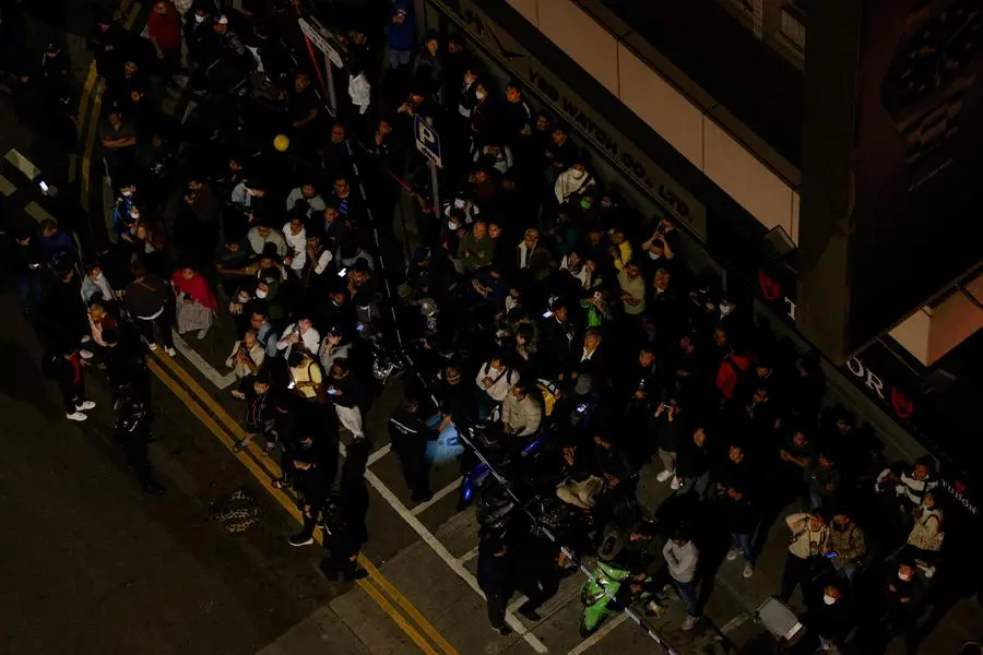Fire breaks out in Hong Kong skyscraper under construction