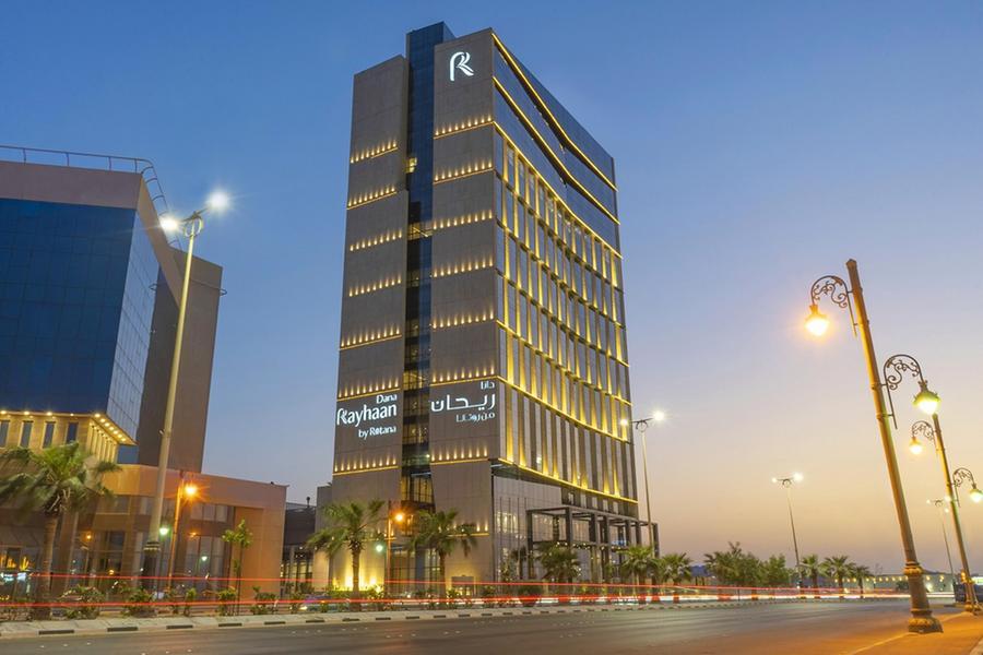 Rotana concludes 2023 with 74 operational hotels and a bolstered ...