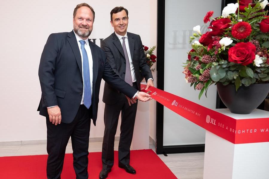 JLL reimagines workplace