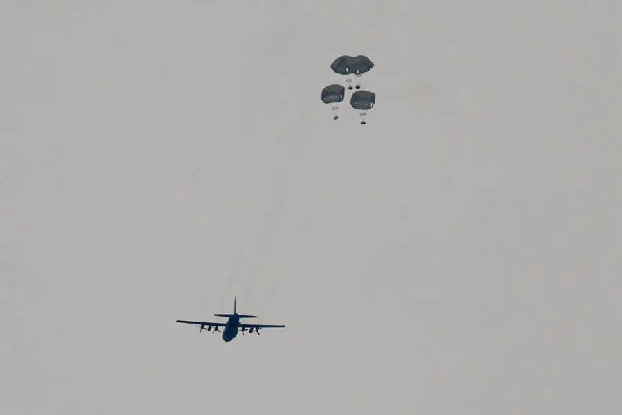 Jordan: JAF intensifies aid to Gaza with ‘largest’ airdrop operation