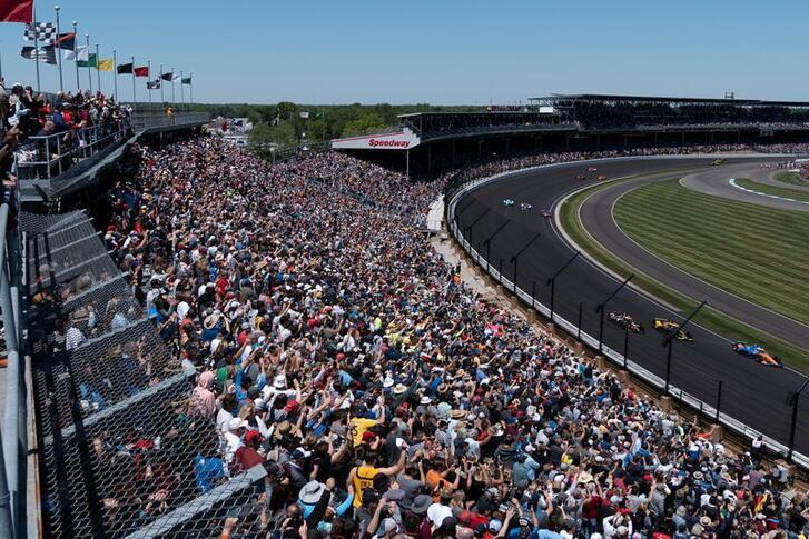Larson to attempt Indy 500 and NASCAR 600 double in 2024