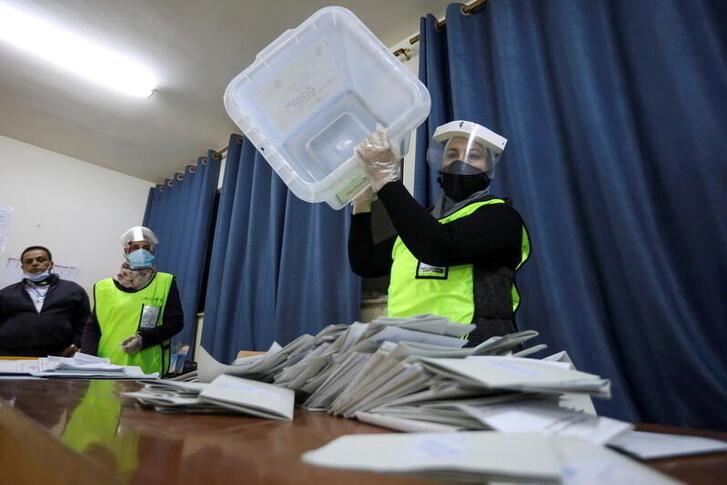 Voting begins in Jordan's parliamentary elections