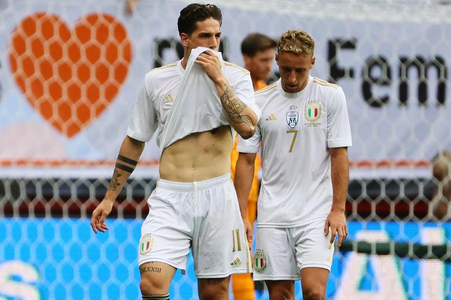 Inter sign midfielder Frattesi from Sassuolo