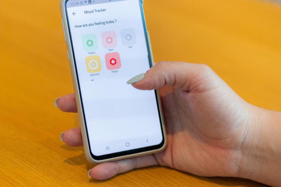 Serco partners with Takalam to support university students' mental ...