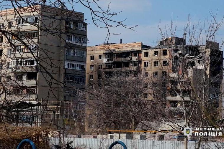 Ukraine says only 1,800 civilians still living in 'ruins' of Avdiivka