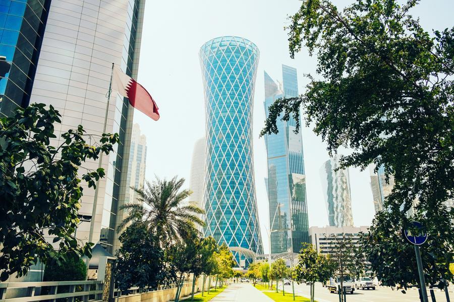 Qatar continues to diversify economy and attract investments