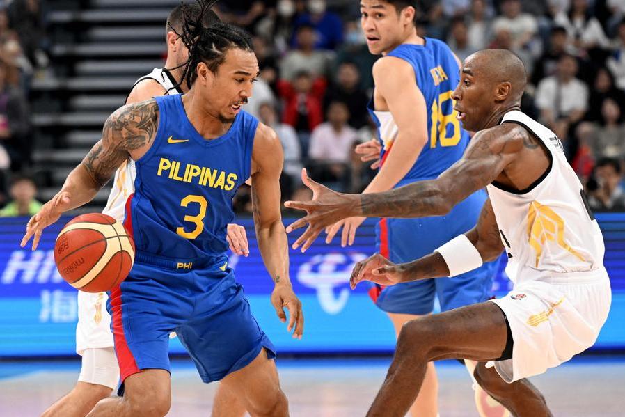 Joy and pride as Philippines win basketball gold again at last
