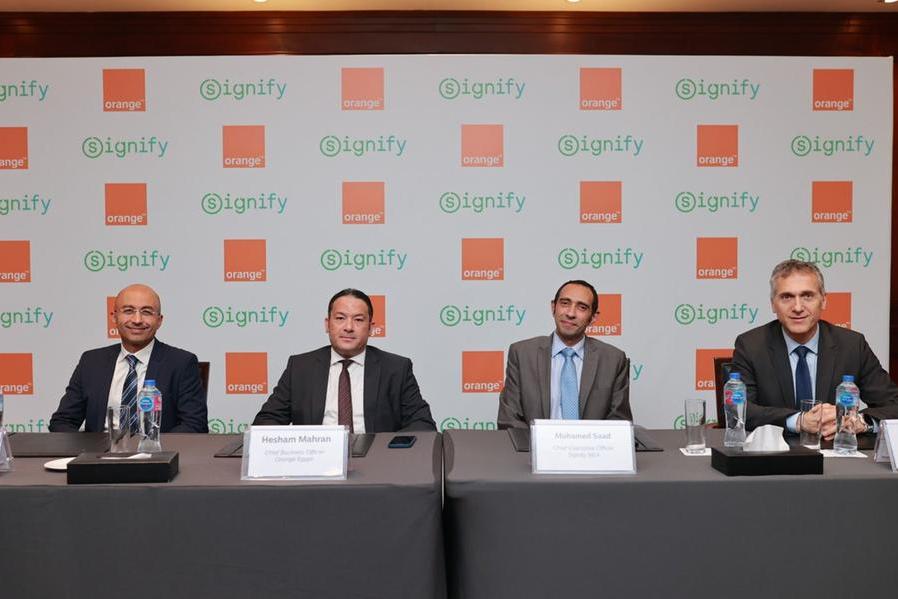 Signify CEO Eric Rondolat visits Egypt
