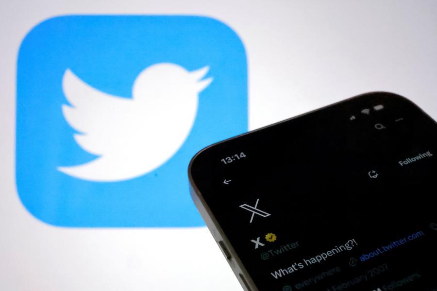 Twitter violated contract by failing to pay millions in bonuses, US judge rules