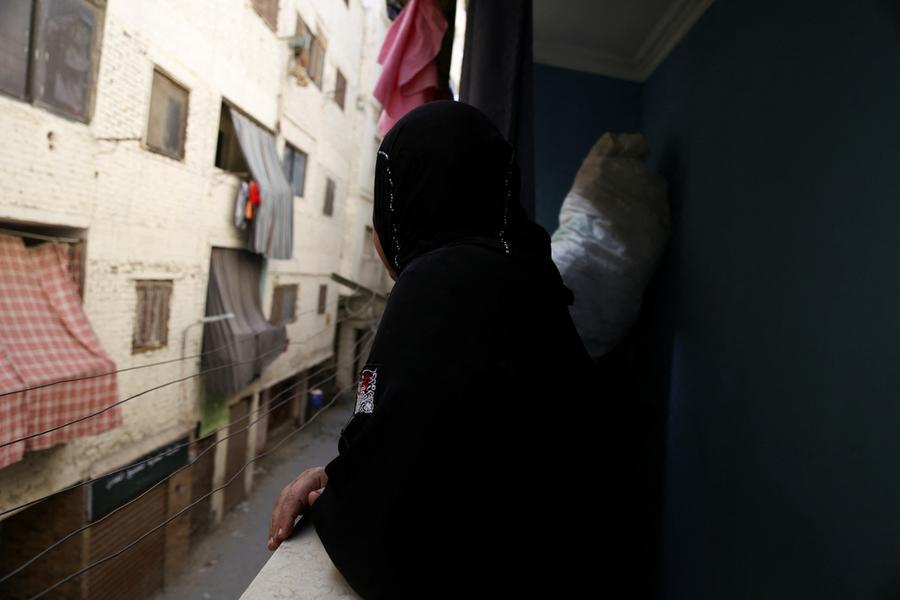 Egypt's female 'prisoners of poverty' struggle with stigma
