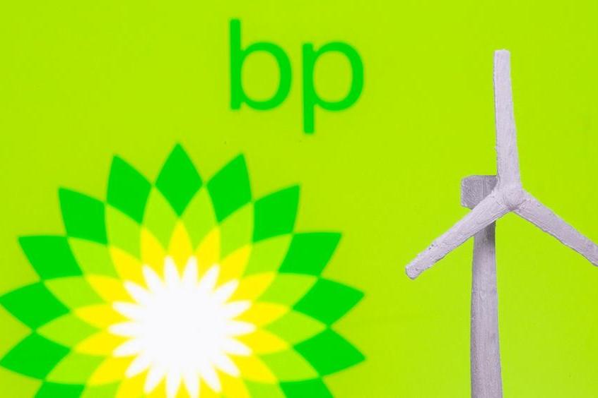 BP goes on offshore wind power global hiring spree