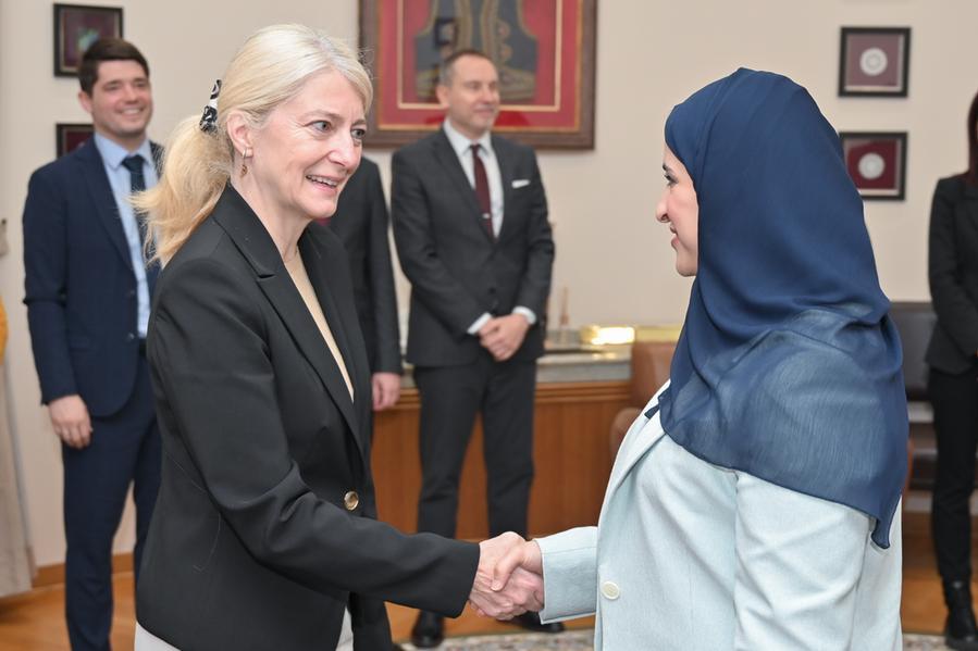Her Excellency Sarah Al Amiri visits Serbia to discuss cooperation in R ...