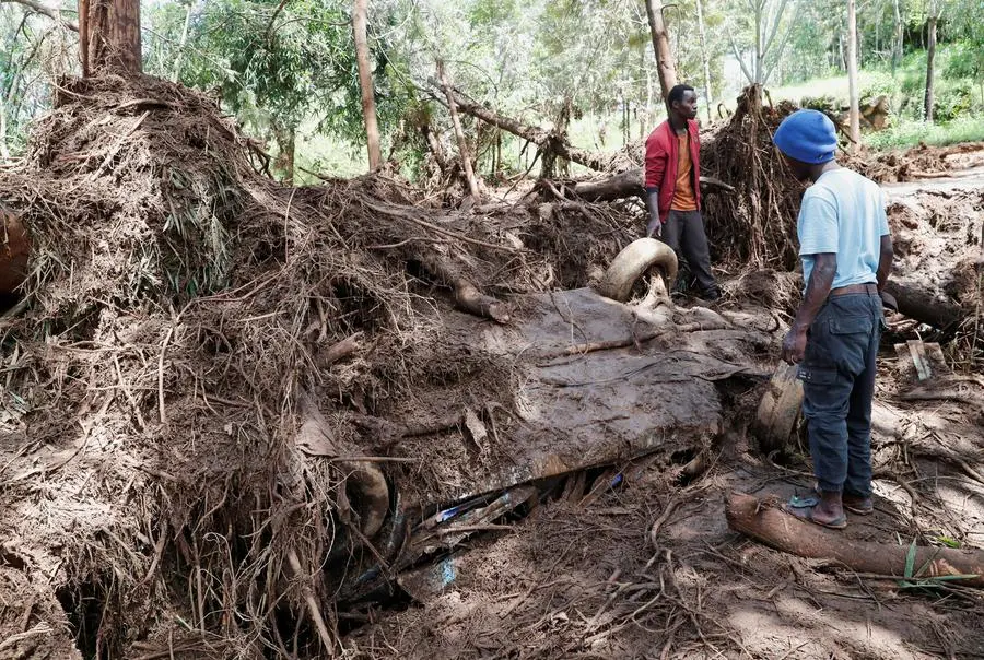 Deadly floods cause dam burst in central Kenya
