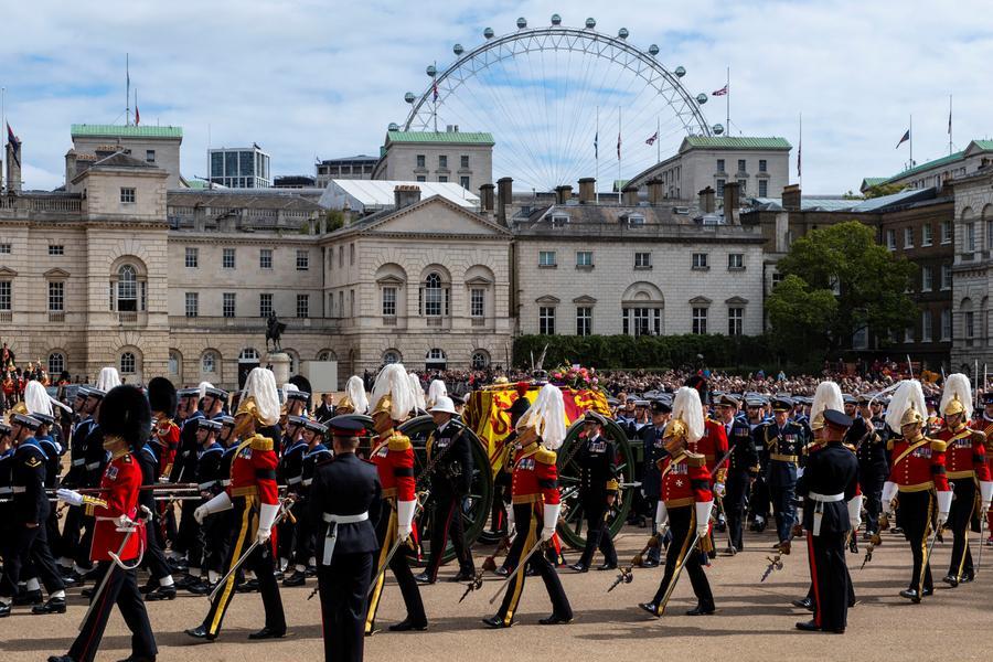 Queen's final resting place is a small chapel in historic Windsor Castle