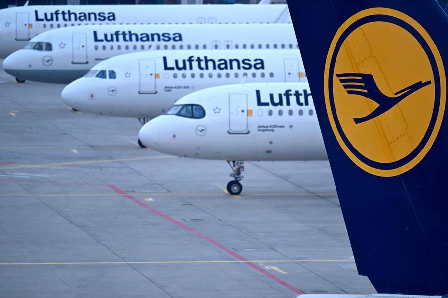 Lufthansa to avoid Iraq, Iran airspace until August 7: statement