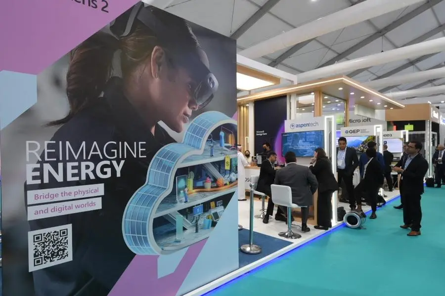 Microsoft brings empowering message of a low-carbon energy future to ...