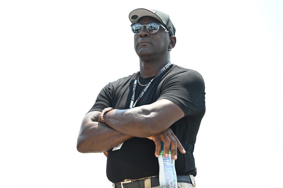 Six unpaired Michael Jordan sneakers sell for $8 mn