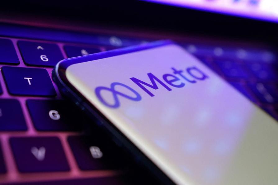 على غرار تويترميتا تطلق خدمة لتوثيق حسابات فيسبوك وإنستغرام مقابل اشتراك شهري