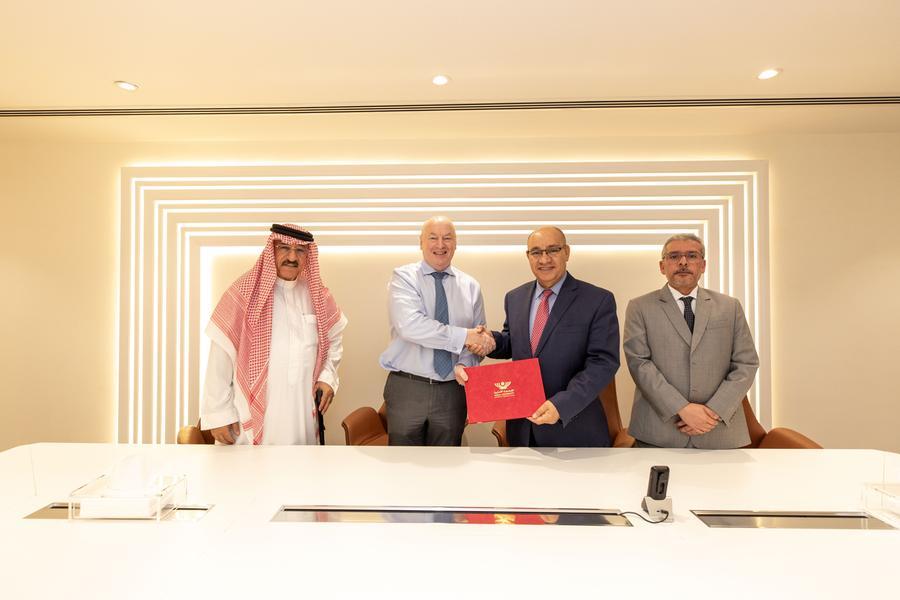Ebrahim K. Kanoo signs MoU to continue cooperation with Ahlia University
