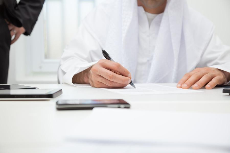 PwC’s Academy ME introduces CFA’s global certification in ESG investing ...