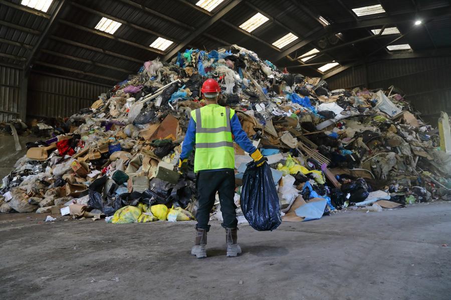 Saudi: CST announces a global initiative to develop e-waste management ...