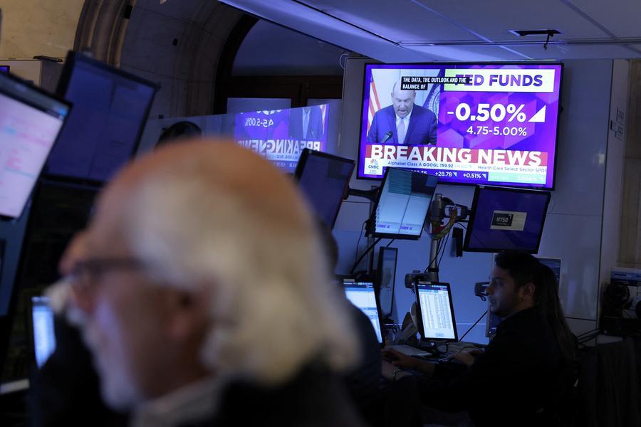 Carlyle-backed StandardAero prices IPO above range to raise $1.44bln ...