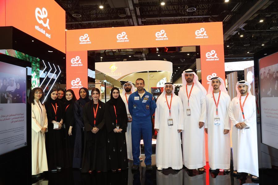 E& unveils opportunities for Emirati talents at National Service Career ...