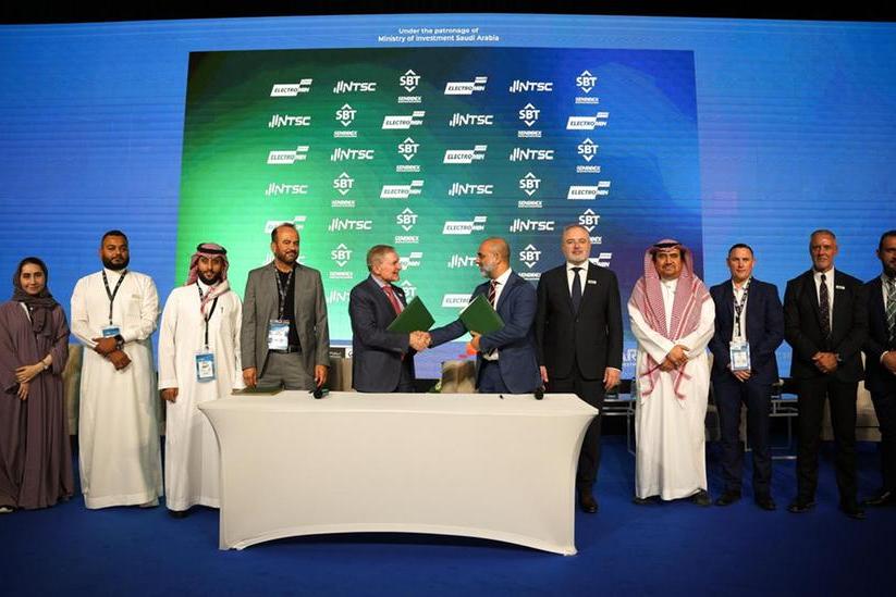 إبرام تعاون استراتيجي بين الشركة السعودية للنقل السائب (SBT-SENDDEX ...