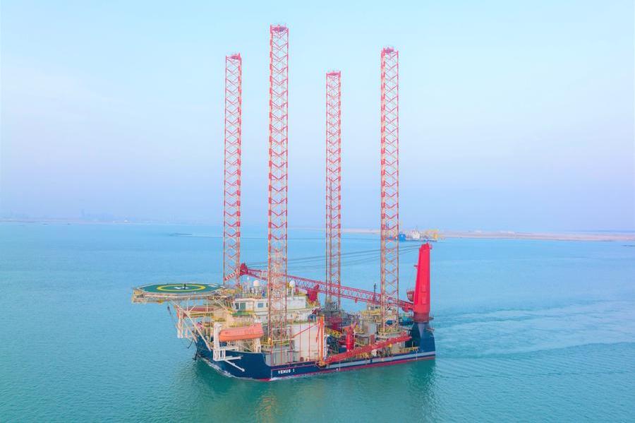 ADNOC Logistics and Services receives eight offshore support platforms ...