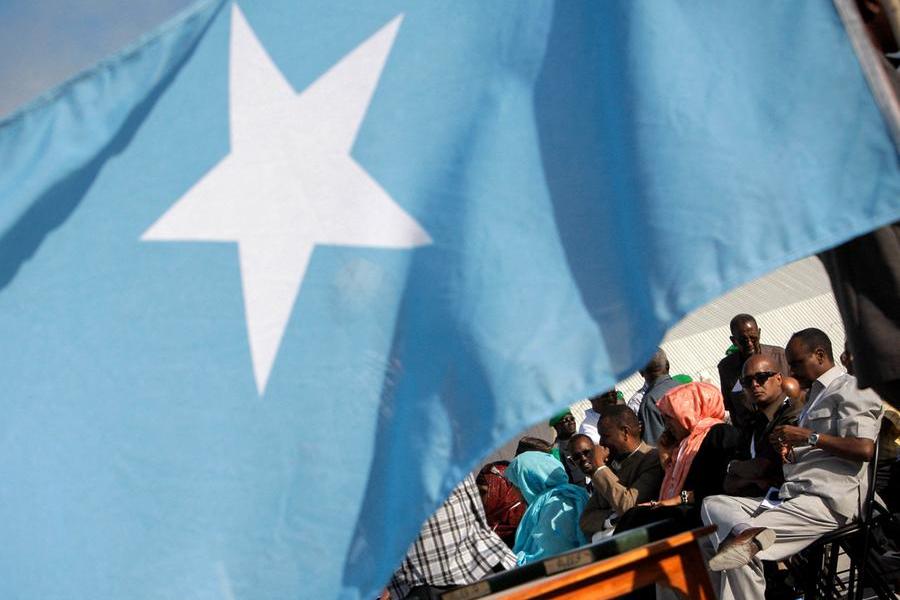 Somali pirates free ship after Bangladeshi owners pay ransom: firm