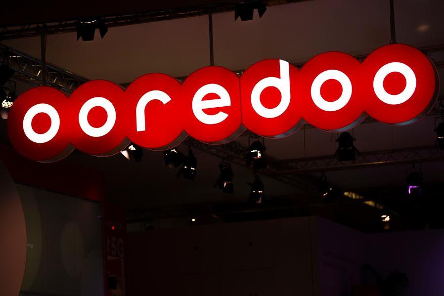 Ooredoo Group and e& modernise submarine network