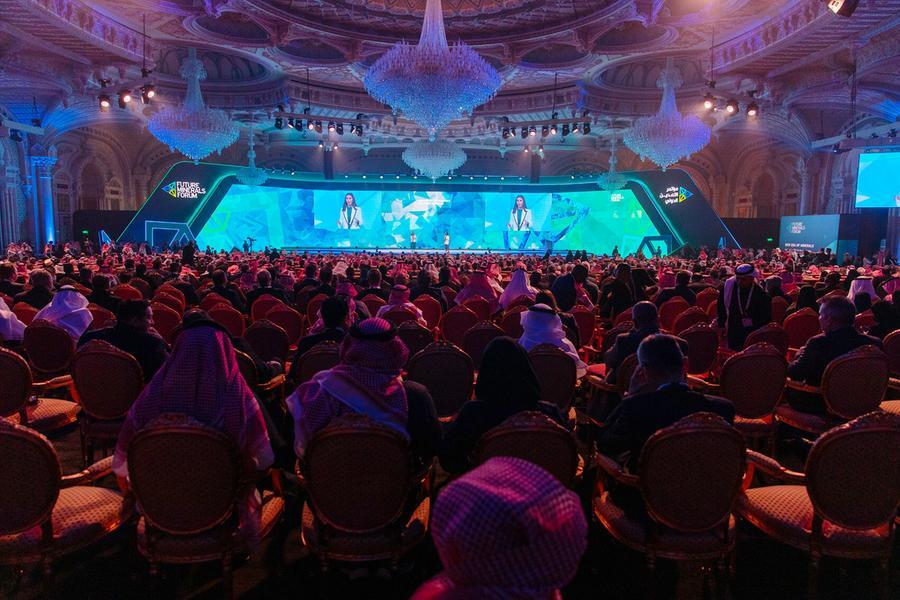Deals worth $7bln signed on first day of FMF24 in Riyadh
