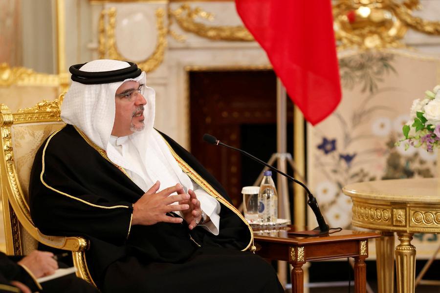 New Cabinet takes oath of office before the King: Bahrain