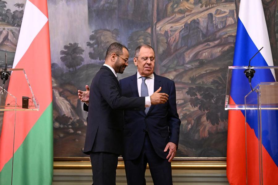 Oman and Russia explore bilateral relations