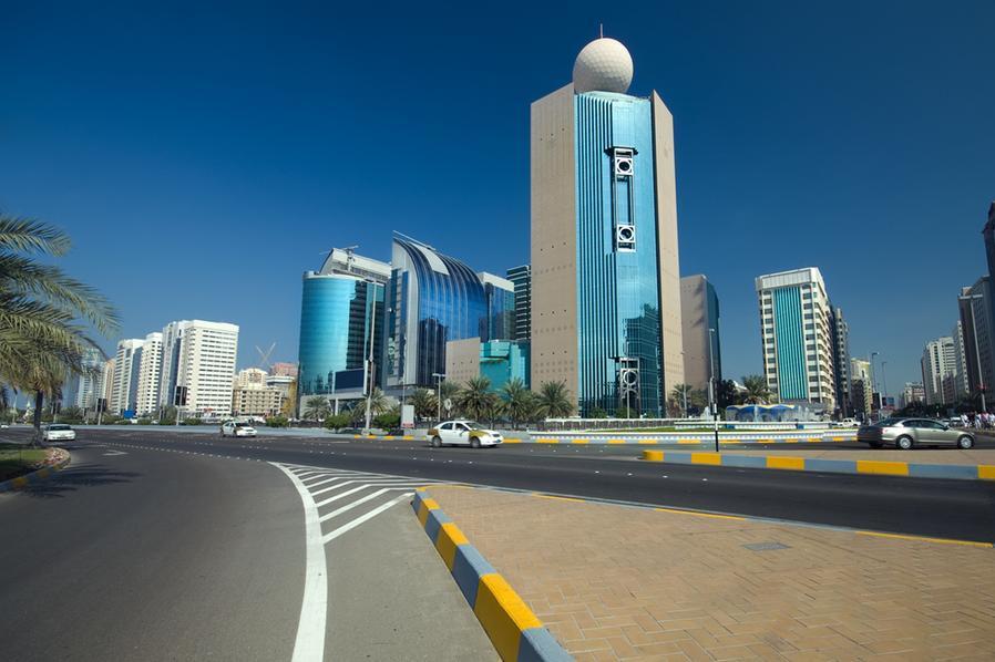 E&’s virtual coding camp by EBTIC returns to empower UAE students and ...