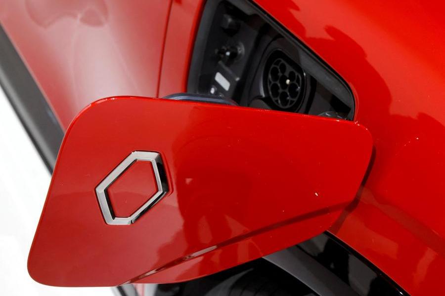 Wallan Trading Company to distribute Renault products in Saudi Arabia