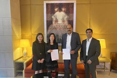 Keppel partners AM Green