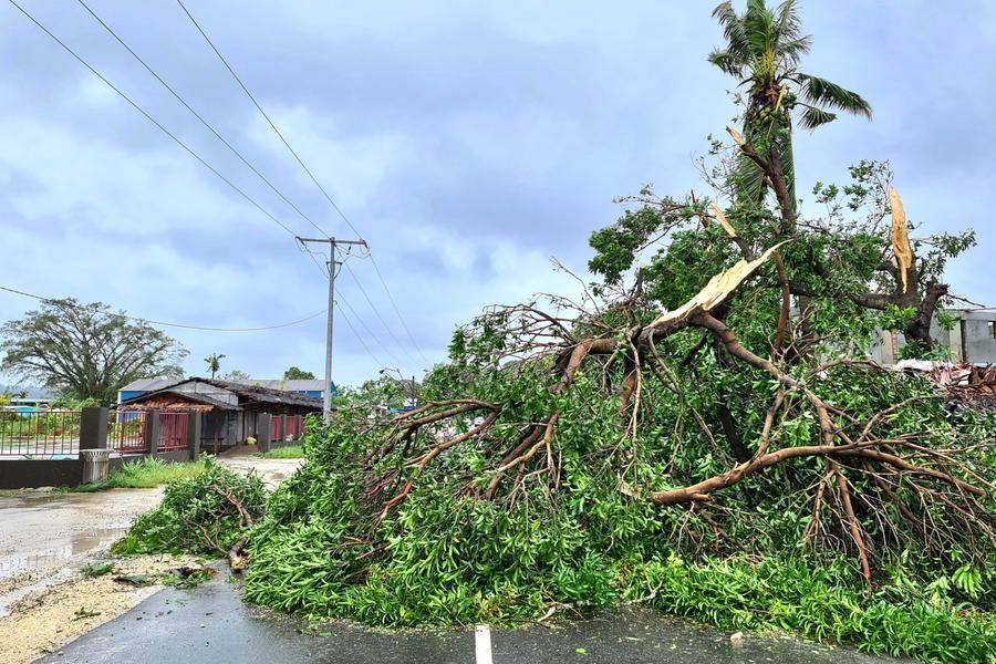 Strong earthquakes, cyclones rattle Vanuatu