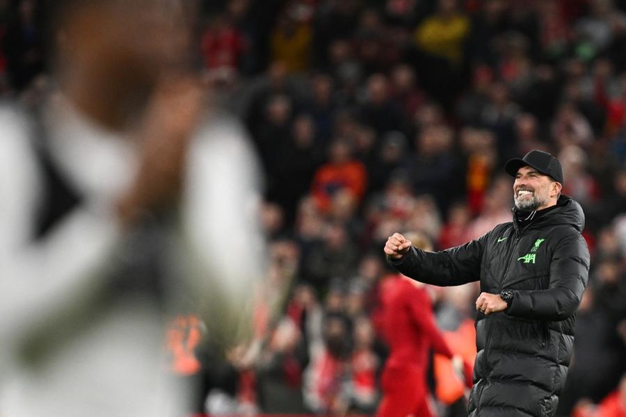 Klopp is irreplaceable, says Liverpool assistant manager Lijnders