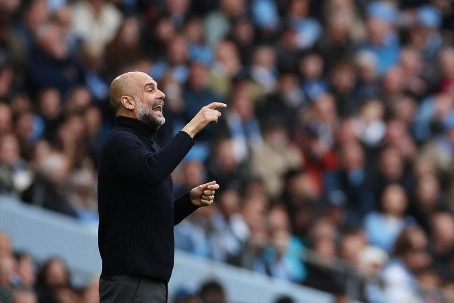 Man City players enjoy the pressure, says Guardiola