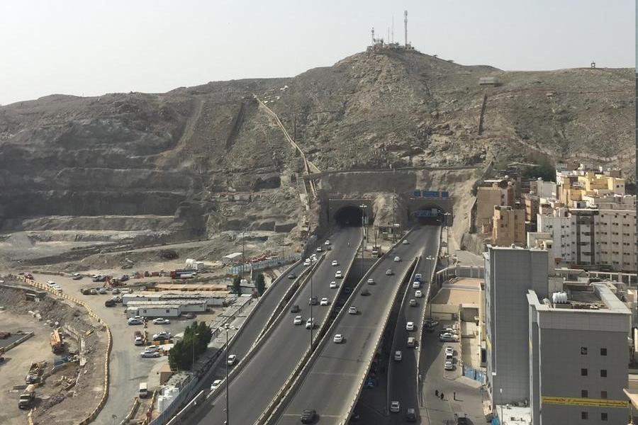 Saudi Arabia working on $798mln road infrastructure projects