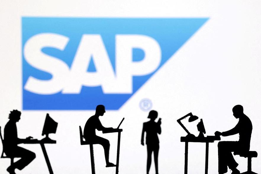 SAP sees higher operating profit, cloud revenue growth in 2025