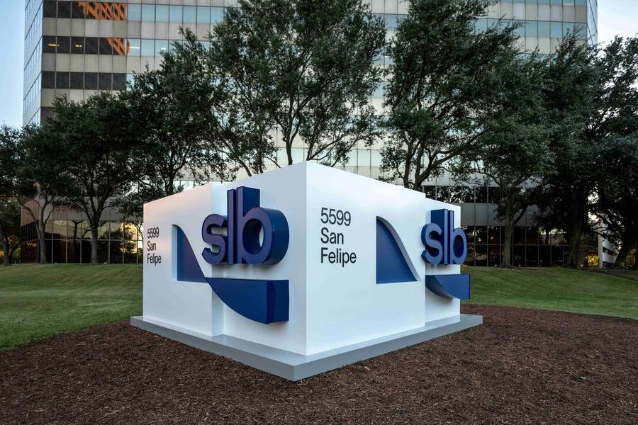 SLB unveils groundbreaking new agentic AI technology for the energy ...