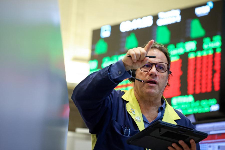 No payrolls, no problem as stocks hit record highs