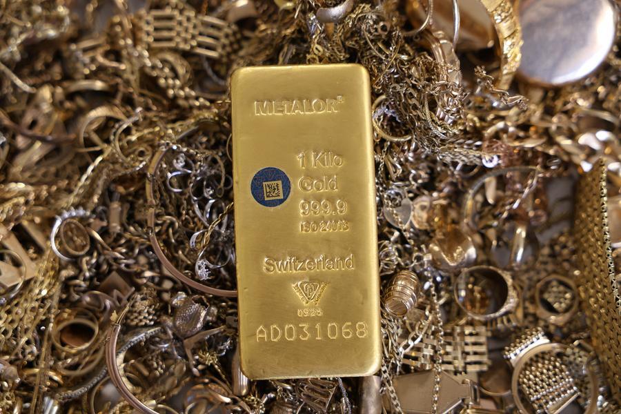 Gold firms as US-Iran deal cools rate hike bets ahead of Fed meeting